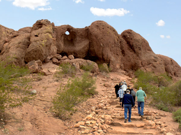 Phoenix AZ's Hole in the Rock Hiking Trail Loop: Is Easy Family Fun!
