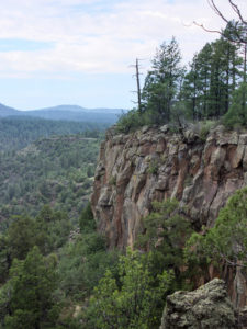 Sycamore Rim Hiking Trail: 70' seasonal falls, lily pad filled ponds ...